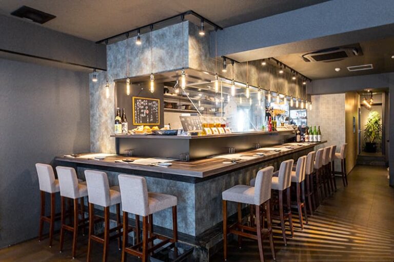 【神戸三宮】限定特典で“お得”に飲み比べが楽しめるお店♪ – ちょい飲み手帖 神戸